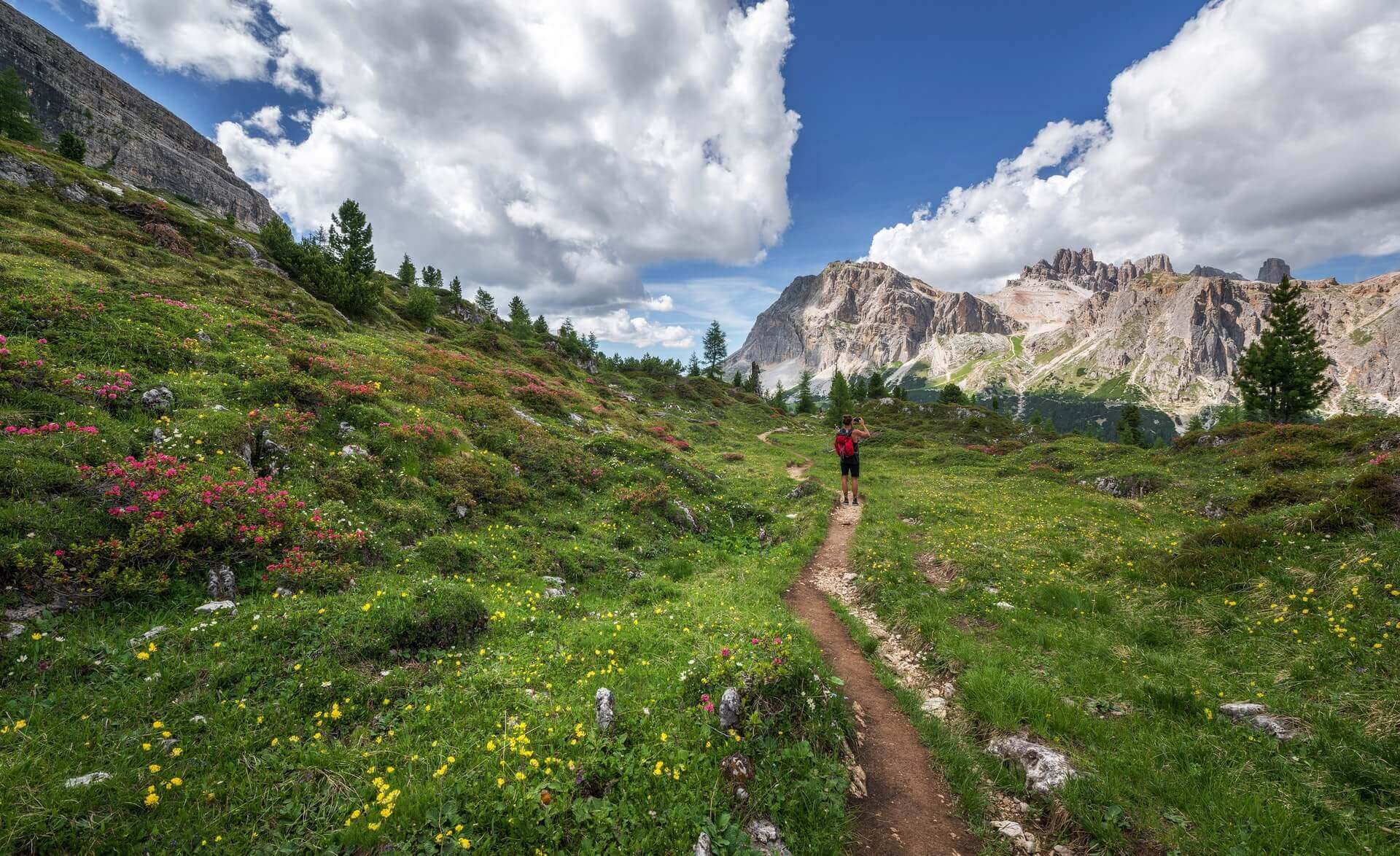 11 Spiritual Benefits Of Hiking That Will Change Your Life