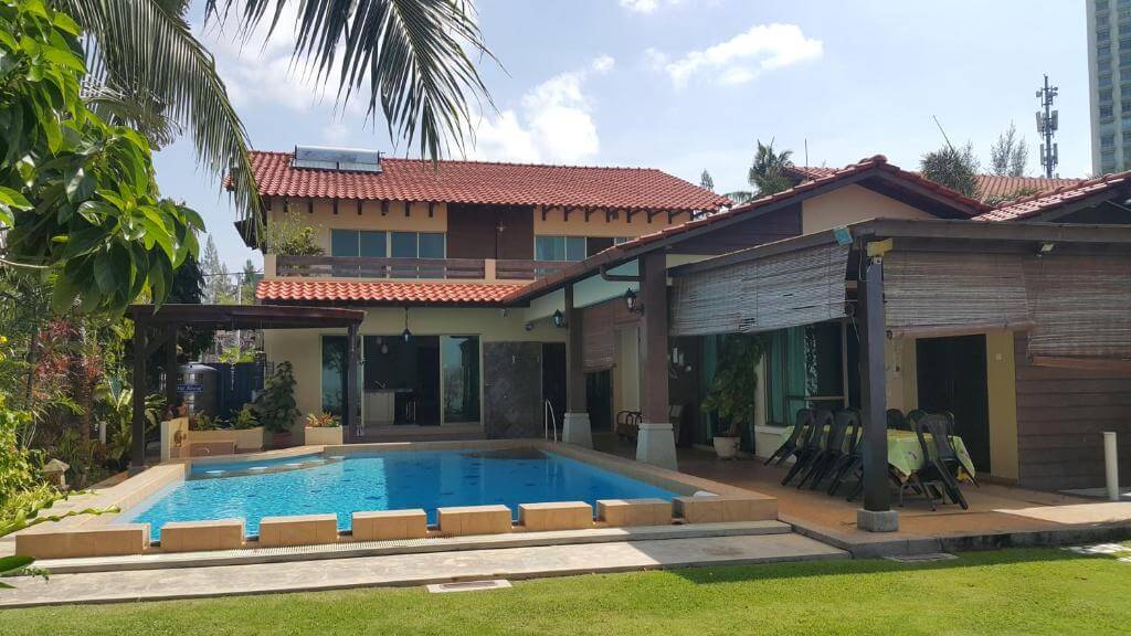 21 Best Resorts In Melaka With Private Pool For All Budgets! - WWB