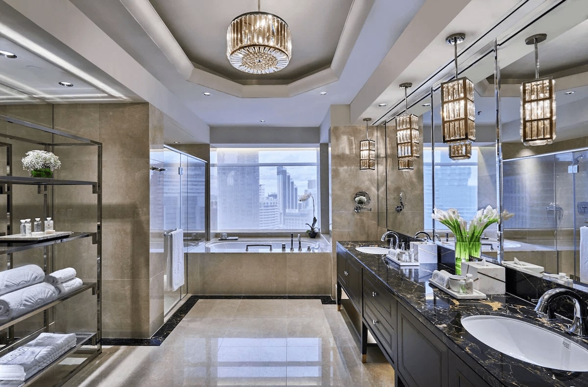 27 Hotels With A Jacuzzi In KL For All Budgets!