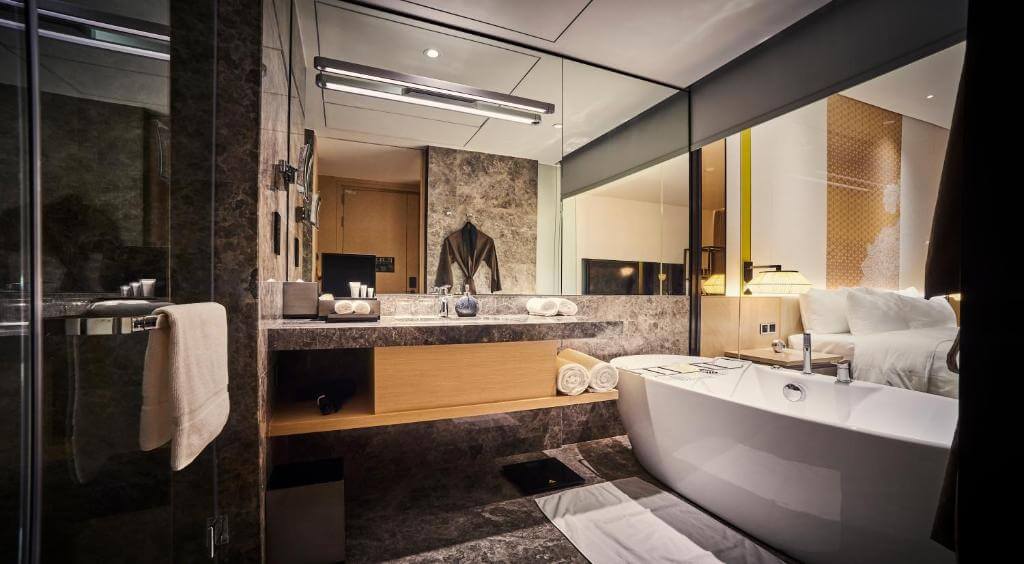 21 Hotels With Bathtubs In Kuala Lumpur (2023) - WWB
