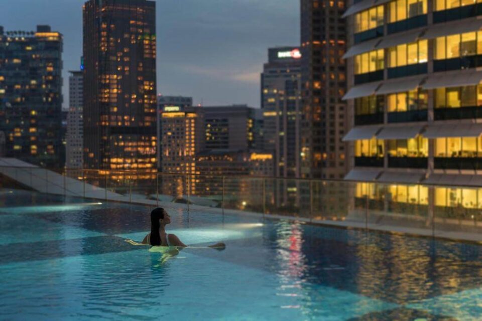 21 Hotels With Infinity Pool Kuala Lumpur For All Budgets!