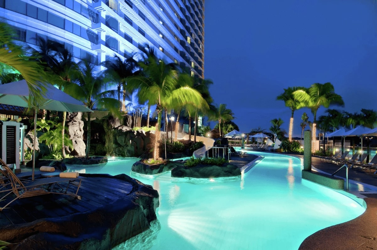 21 Hotels With Swimming Pools In KL For All Budgets (2023) - WWB