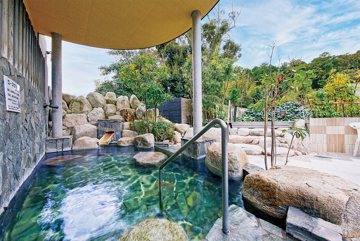 Female Onsen Etiquette: How To Use An Onsen in 2024?
