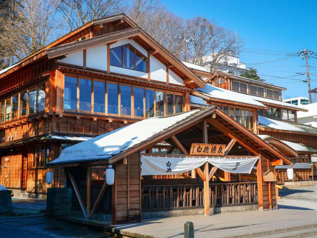 11 Family Onsen in Japan That Are Must Visits In 2023!