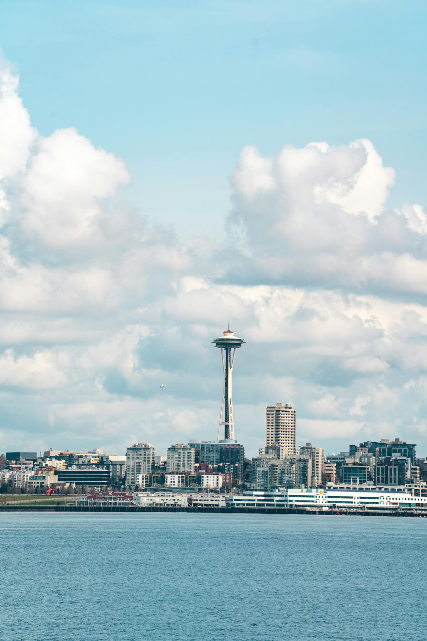 37 Fun Places To Travel With Friends (Budget Friendly!)