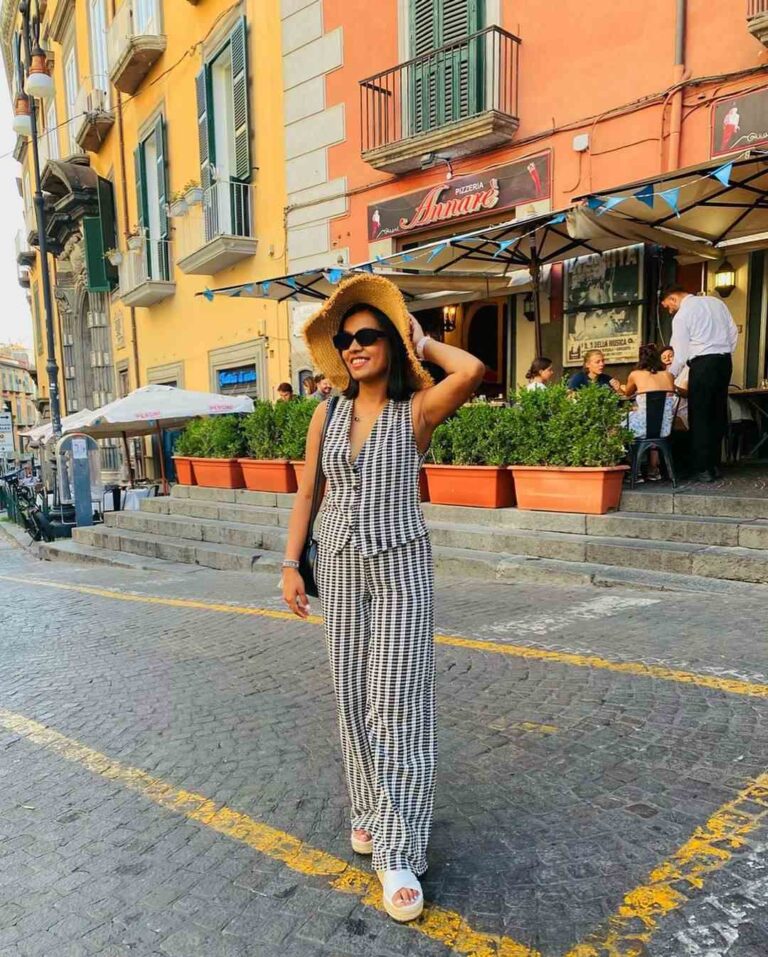 35+ Chic Italian Summer Outfits For All Sizes (+ Packing Guide!)