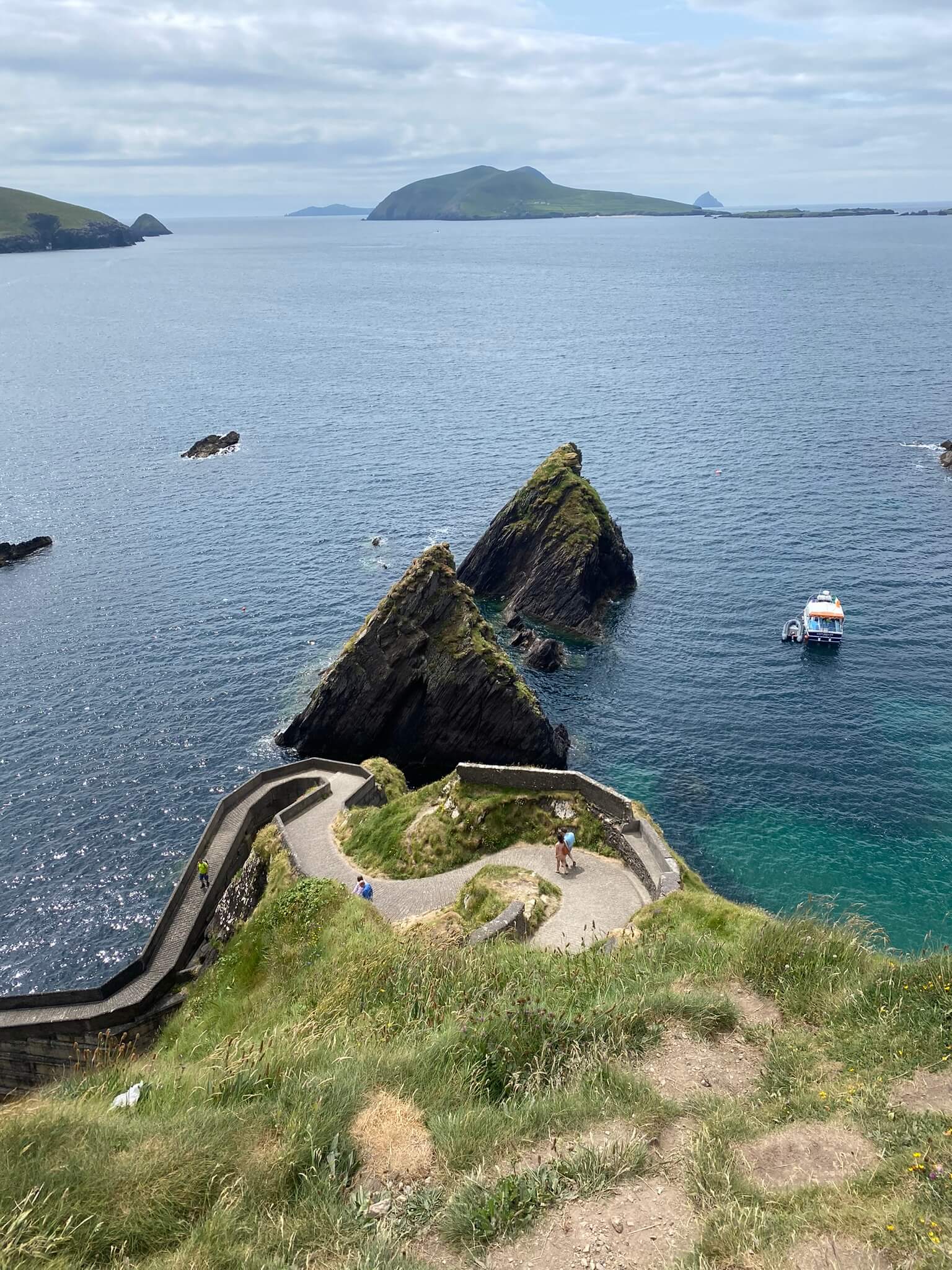 Ultimate One Week Travel Itinerary For Ireland [With Pics!]