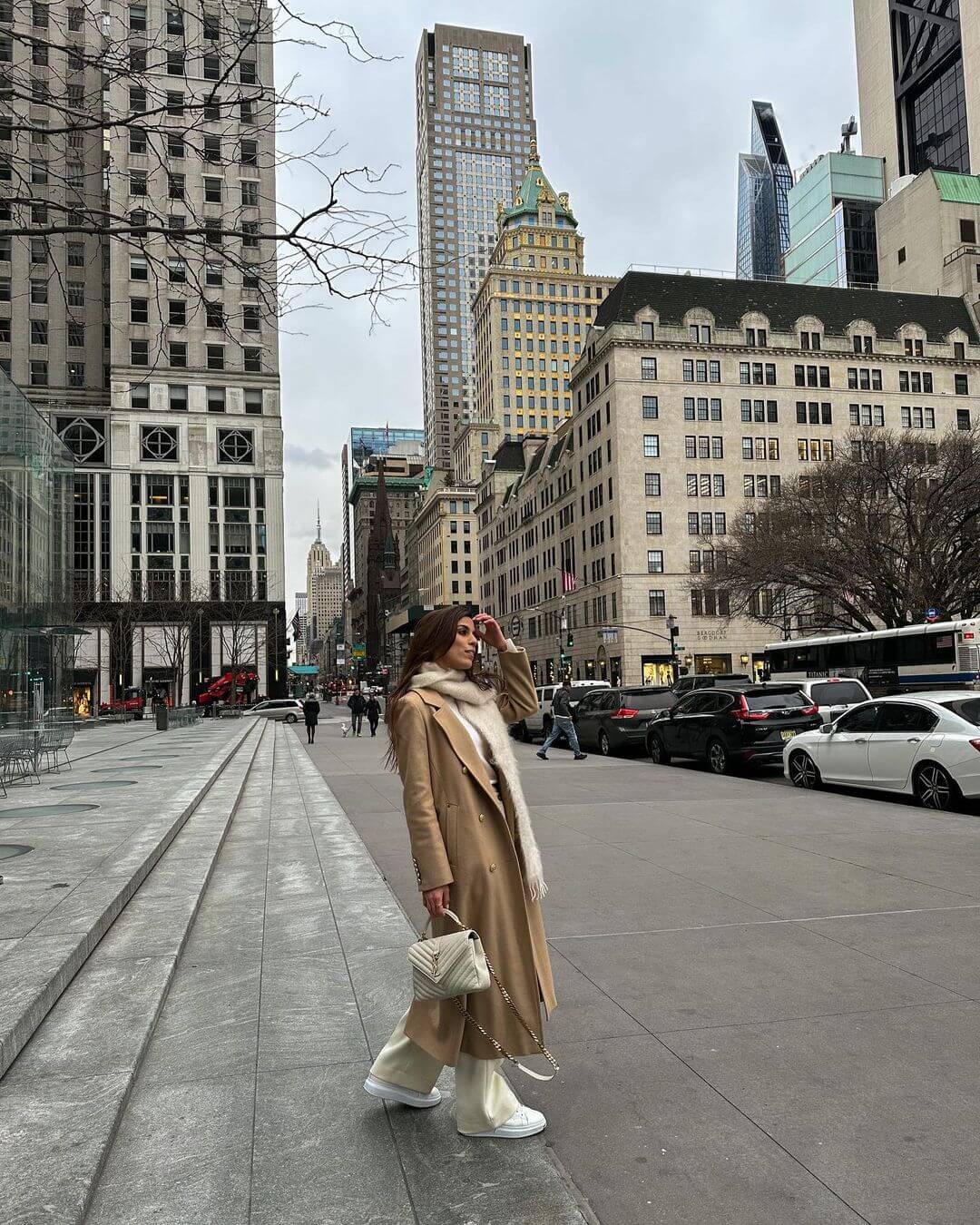 23 Fashionable New York Outfits For Every Season!!