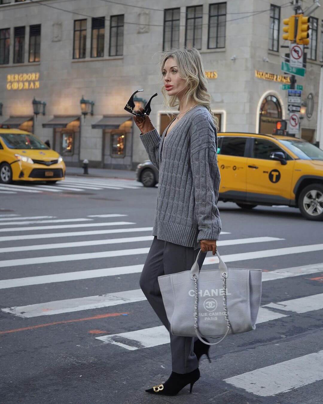 23 Fashionable New York Outfits For Every Season!!