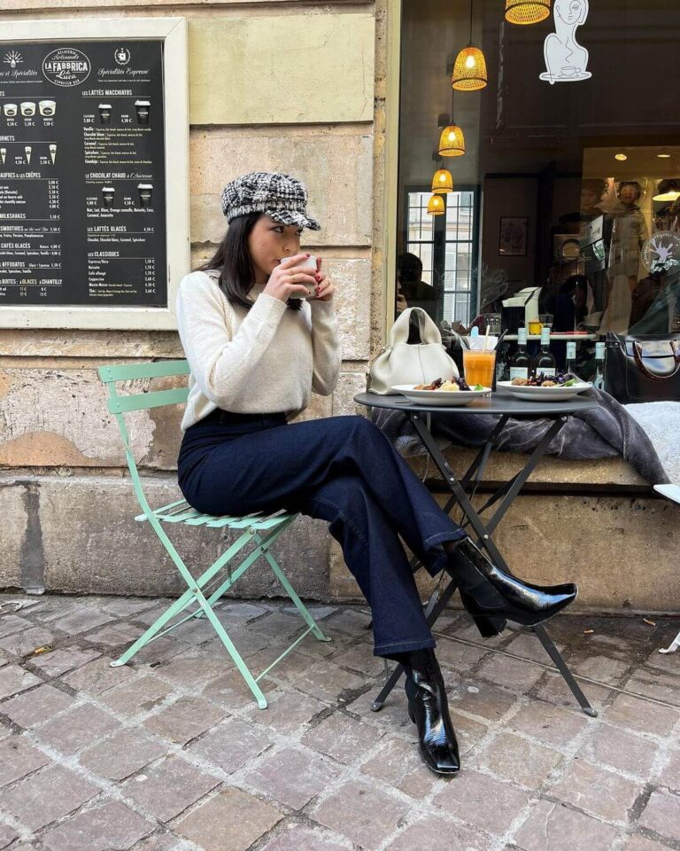 21 Paris Outfits That Are Super Chic! (And What To Avoid)!!