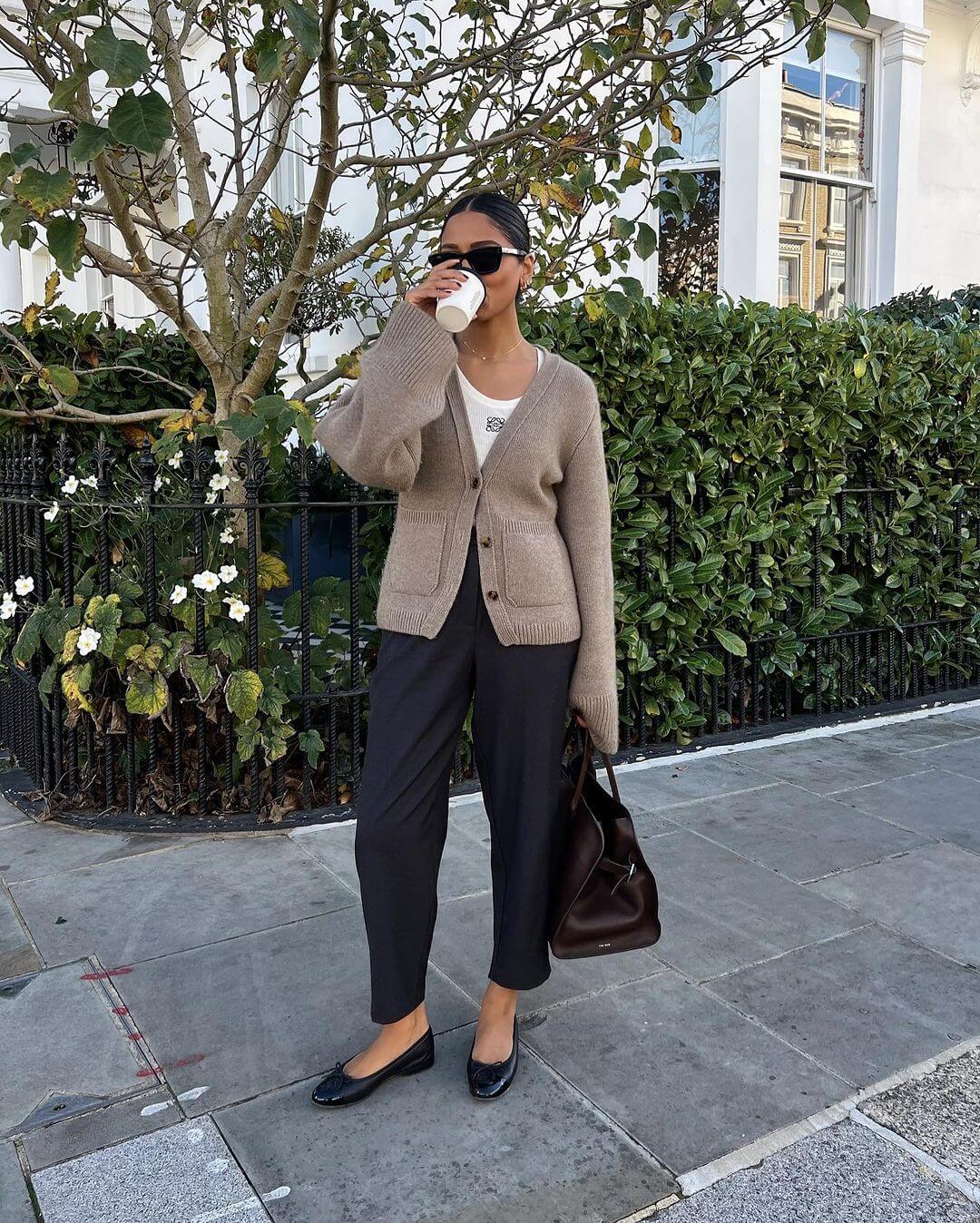 33+ Stylish Capsule Wardrobe Outfits For All Seasons!