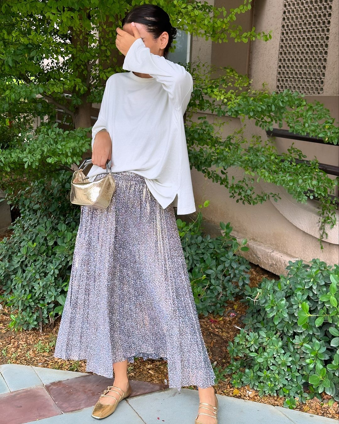 43 Australian Outfits For All Seasons (Chic & Comfy Looks!)