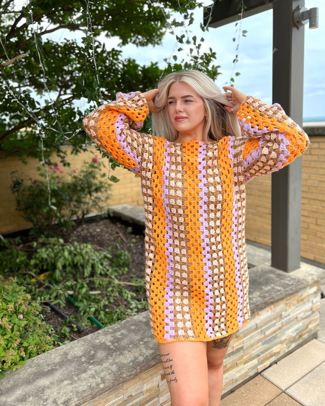 43 Australian Outfits For All Seasons (Chic & Comfy Looks!)